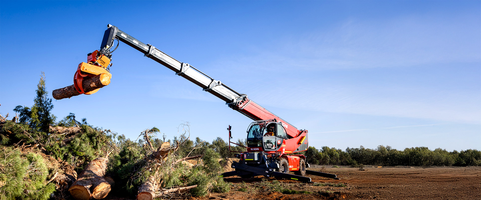 Active Tree Services | Magni Telescopic Handlers